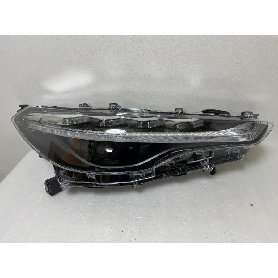 ☆ カローラクロス ZVG11 ZVG15 ZSG10 LED ヘッドライト 右 ☆3526 : BULTECT - 通販 - Yahoo!ショッピング