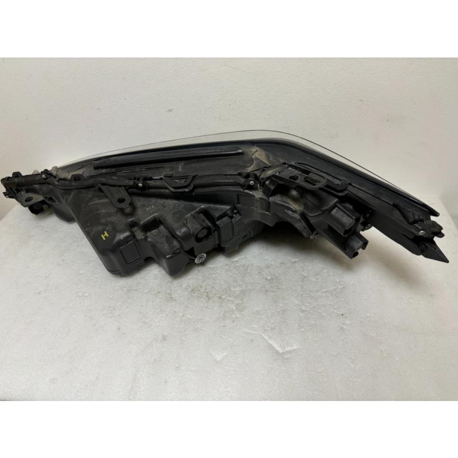 ☆良品☆ レクサス ES AXZH10 LED 3眼 ES300h 33-263 ヘッドライト 右 ☆4706 : BULTECT - 通販 - Yahoo!ショッピング