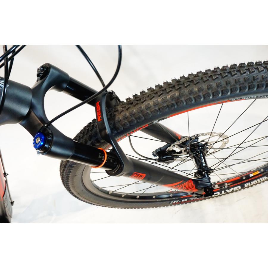 TREK 「トレック」 SUPERFLY 9.6 2016年モデル 17.5サイズ 29 TREK 「トレック」 SUPERFLY 9.6 2016年モデル 17.5サイズ 29