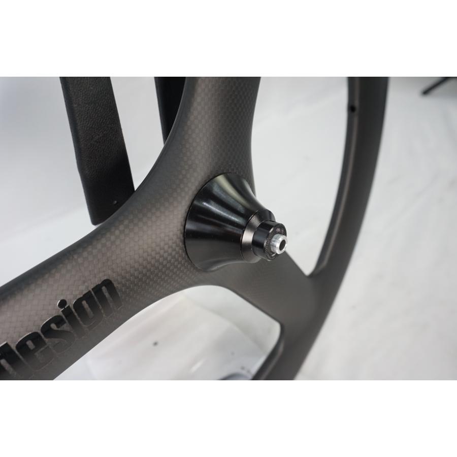 TERN 「ターン」 Kitt design Carbon Tri-spoke 20インチ 451 TERN 「ターン」 Kitt design Carbon Tri-spoke 20インチ 451