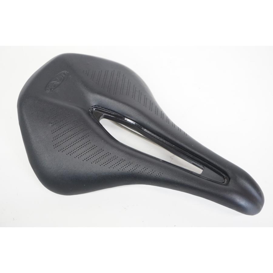 TNI 「ティーエヌアイ」 TourFly サドル / 大宮店 : バイチャリ&バザール Yahoo!店 - 通販 - Yahoo!ショッピング