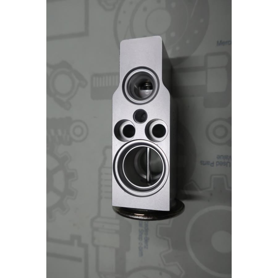 ☆新品☆ メルセデスベンツ W251 Rクラス 社外品 VEMO エキスパンションバルブ 1648300084 :70930:メルセデスベンツ ...