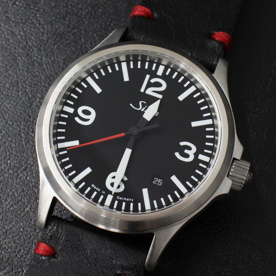 Sinn ジン 556.A.RS 自動巻き 腕時計 ヴィンテージカウレザー Sinn ジン 556.A.RS 自動巻き 腕時計 ヴィンテージカウレザー