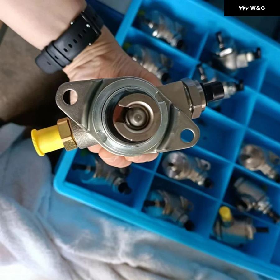 燃料ポンプ 06J127025J カーパーツ交換用の適合ゴルフ P 06J127025D カスタムパーツ アクセサリー 交換用部品 互換品 ...