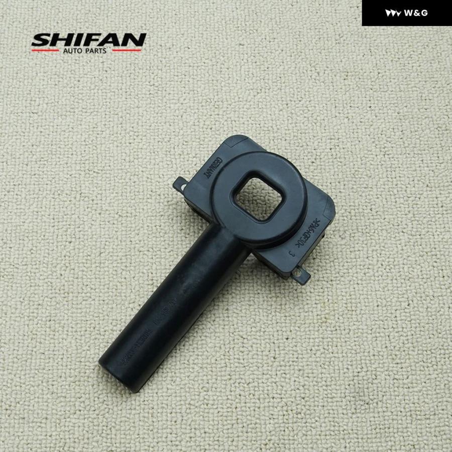 4G0805201 エンジン クーラー クーラントレギュレーター サポート ブラケット クリップ アウディ A6 A6L A7 2011 ...