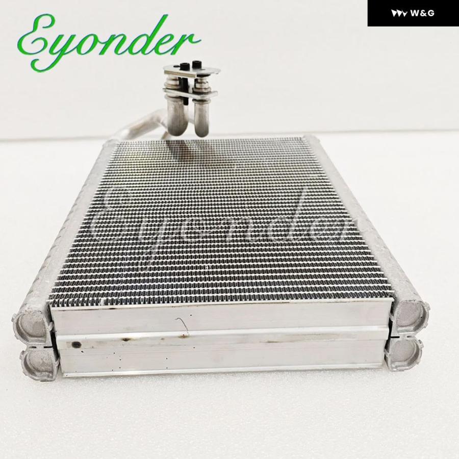 ACエバポレーター冷却コイルコア アウディ A4 B9 A5 A6 C8 A7 A8 D5 Q5 Q7 A4L BENTLEY ...