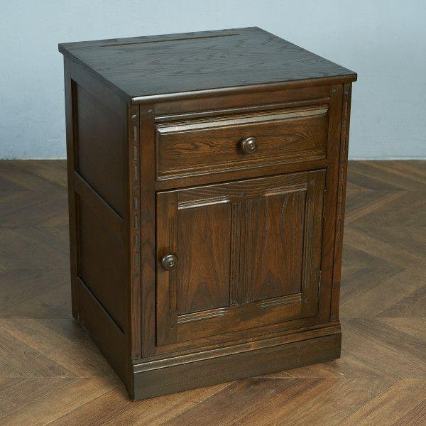 アーコール ERCOL OLD COLONIAL サイドキャビネット ラウンドメタルラベル ヴィンテージ オールドコロニアル 本棚 収納 ...