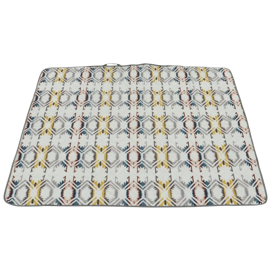 新品同様 ペンドルトン（PENDLETON） Outdoor PACKABLE BLANKET/MAT : はんぷ - 通販 - Yahoo!ショッピング