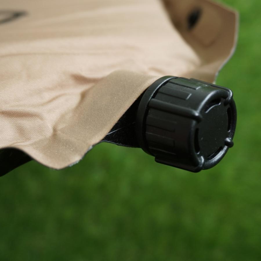 美品 クイックキャンプ(QUICKCAMP) 車中泊マット 5cm＆カバーセット QC-CM5.0/QC-MS スリーピングギア インフレーターマット :cv002400:canvas ...