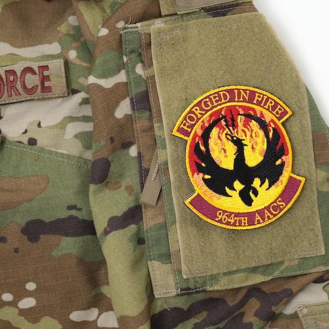 Military Patch（ミリタリーパッチ）964th AACS FORGED IN FIRE パッチ [2種][フルカラー][OCP ...