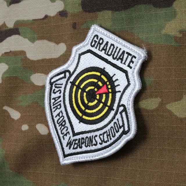 Military Patch（ミリタリーパッチ）GRADUATE USAF FIGHTER WEAPONS SCHOOL パッチ [3色 ...