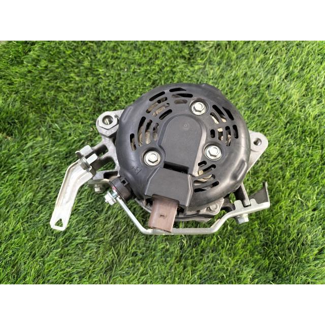 ヴィッツ DBA-NSP130 オルタネーター U 209 27060-47270 : カーリボンパーツ 2号店 - 通販 - Yahoo!ショッピング