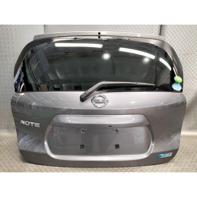 ノート DBA-E12 バックドアASSY X KAD K010M-3VAMA : カーリボンパーツ 2号店 - 通販 - Yahoo!ショッピング