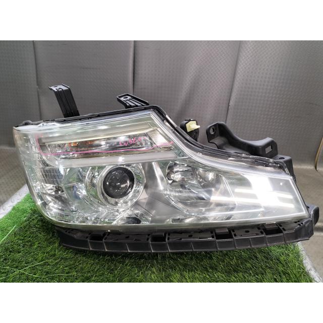 ステップワゴン DBA-RK5 右ヘッドランプASSY スパーダZ NH704M 33101-SZW-J21 : カーリボンパーツ 2号店 - 通販 - Yahoo!ショッピング