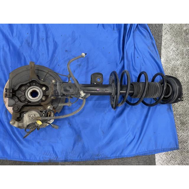 ジューク DBA-YF15 左FストラットASSY 15RX/15RXタイプV QAB E4303-1KT2A : カーリボンパーツ 2号店 - 通販 - Yahoo!ショッピング