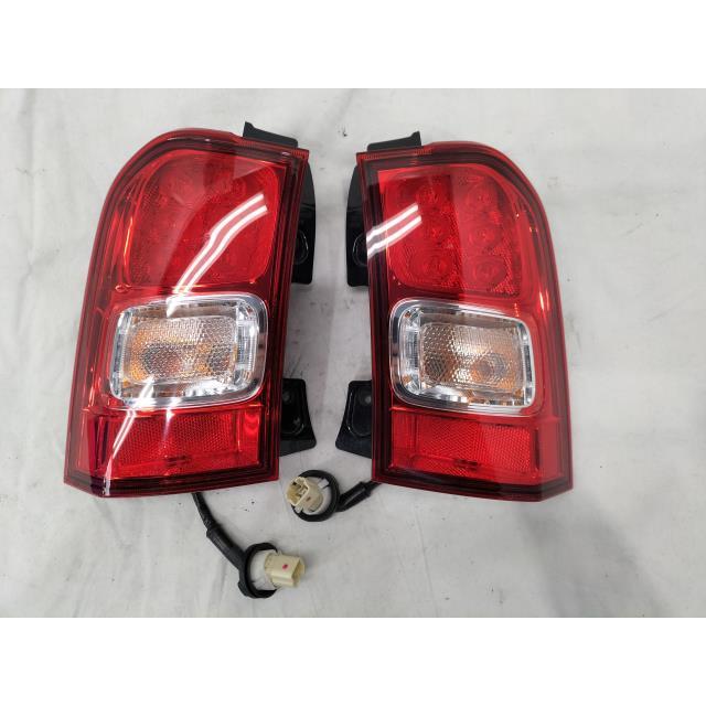 キレイ目!! FF21S スズキ イグニス ハイブリッドMF 令和2年 純正 左右SET テールランプ テールライト KOITO:220 ...