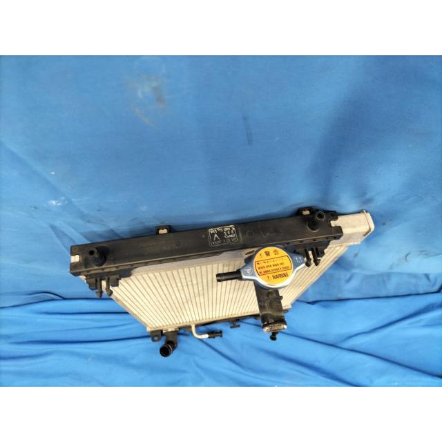 タント DBA-L375S ラジエータ L T19 16400-B2242 : 241031001920400 : カーリボンパーツ 2号店 - 通販 - Yahoo!ショッピング