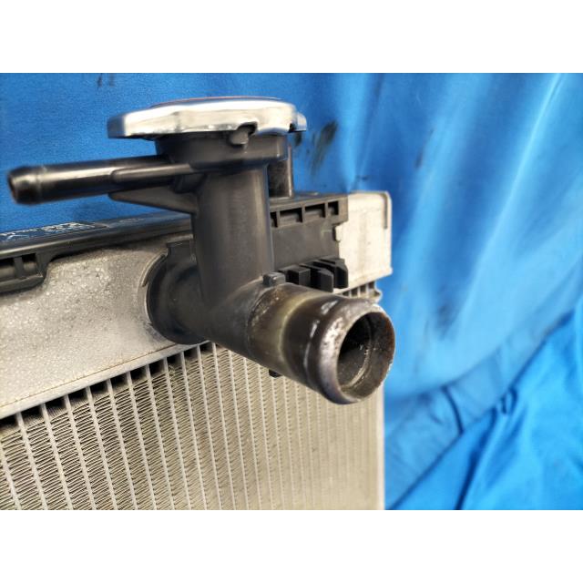 タント DBA-L375S ラジエータ L T19 16400-B2242 : 241031001920400 : カーリボンパーツ 2号店 - 通販 - Yahoo!ショッピング