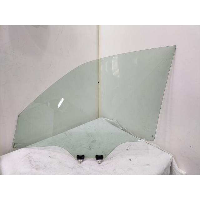 フォレスター DBA-SH5 右Fドアガラス 2.0X C3S 61011SC000 : カーリボンパーツ 2号店 - 通販 - Yahoo!ショッピング