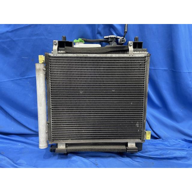 ワゴンR MH34S スズキ ワゴンR FA 平成26年 純正 ラジエター 223000-0281 コンデンサー 電動ファン付 : カーリボンパーツ 2号店 - 通販 - Yahoo!ショッピング