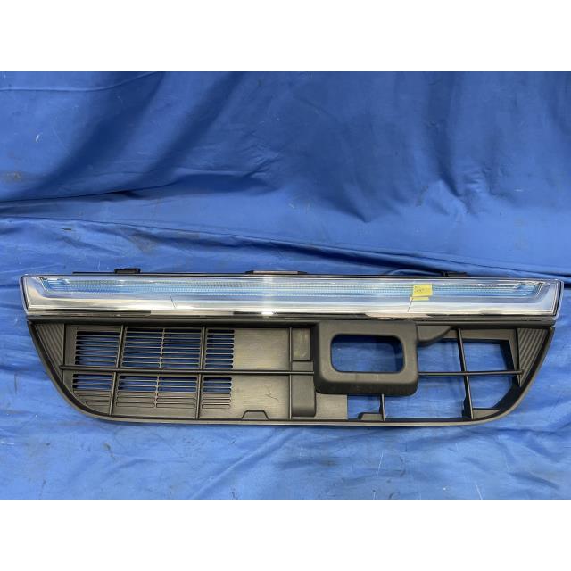 タント DBA-LA600S ラジエータグリル カスタムRS トップエデションSAII W24 53100-B2020 : カーリボンパーツ 2号店 - 通販 - Yahoo!ショッピング