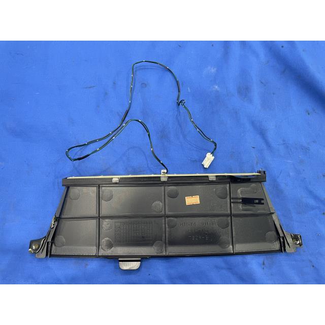 クラウン DBA-GRS184 ハイマウントストップランプ 3.5アスリート60THスペシャルED 202 81570-30190 : カーリボンパーツ 2号店 - 通販 - Yahoo!ショッピング