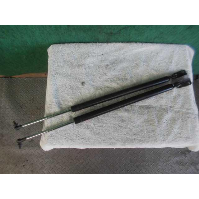 bB GH-NCP31 バックドアダンパー 1D2 020892 : くるまのリサイクルヤフーショップ - 通販 - Yahoo!ショッピング