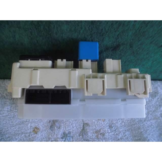 クリッパー GBD-U71V ヒューズボックス W37 021307 : くるまのリサイクルヤフーショップ - 通販 - Yahoo!ショッピング