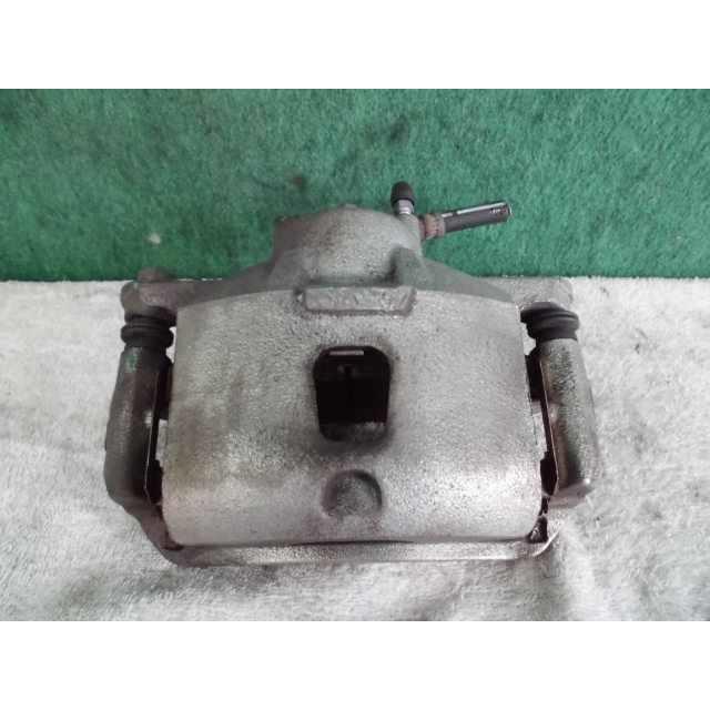 ノート DBA-E11 左フロントキャリパー KY0 021789！ : くるまのリサイクルヤフーショップ - 通販 - Yahoo!ショッピング