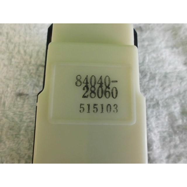 ヴォクシー DBA-AZR60G パワーウインドウスイッチ 042 023213 -... : くるまのリサイクルヤフーショップ - 通販 - Yahoo!ショッピング