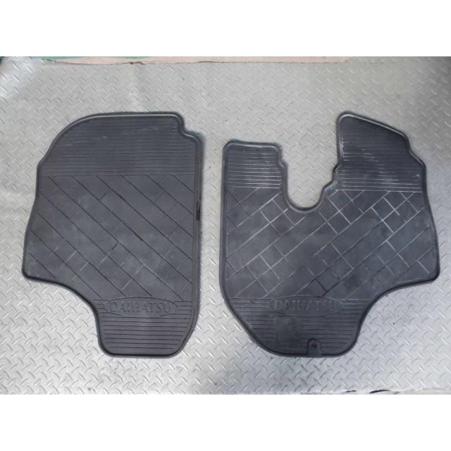 ハイゼット EBD-S201P フロアマット W20 023280 ---. : くるまのリサイクルヤフーショップ - 通販 - Yahoo!ショッピング