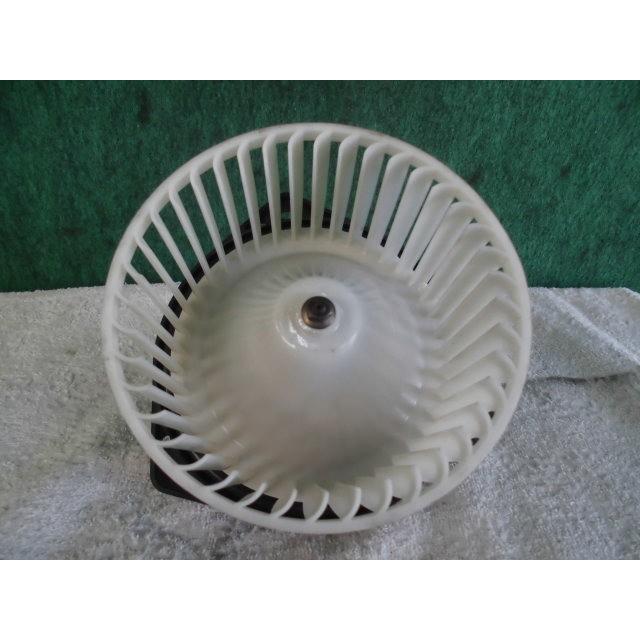 ミニキャブ V-U41T ヒーターブロアモーター W74 023434 -c : くるまのリサイクルヤフーショップ - 通販 - Yahoo!ショッピング