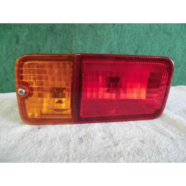 ハイゼット EBD-S201P 右テールランプ W20 023507 -e : くるまのリサイクルヤフーショップ - 通販 - Yahoo!ショッピング