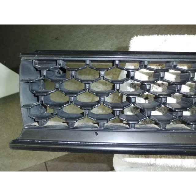 カローラレビン E-AE91 ラジエータグリル 040 011626 : くるまのリサイクルヤフーショップ - 通販 - Yahoo!ショッピング