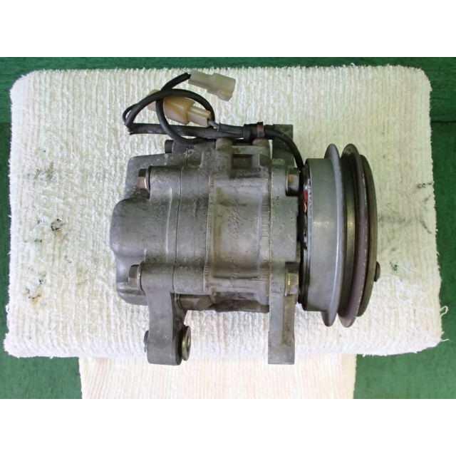 キャロル E-AC6P A/Cコンプレッサー DV 013493 : くるまのリサイクルヤフーショップ - 通販 - Yahoo!ショッピング