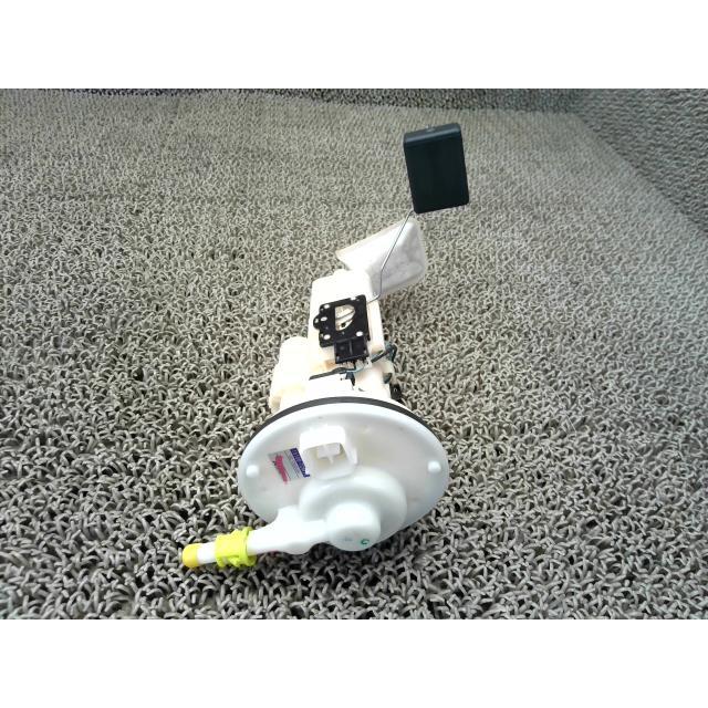 ワゴンR 2104221・ワゴンR MH44S スズキ スティングレー 34759km R06A 【燃料ポンプ フューエルポンプ ...