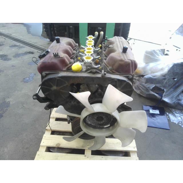 2210111 4670・グロリア 30 Y30 ブロアム セドリック 日産 【エンジン VG20ET】 EG ターボ (96988971 ...