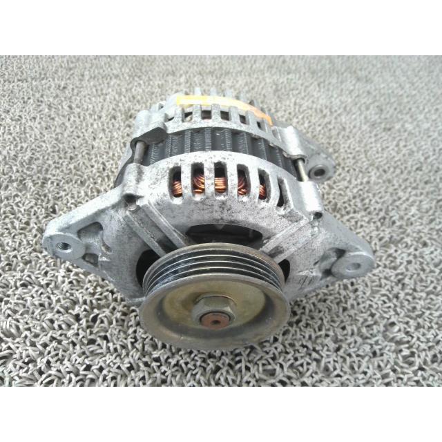 2210111 4670・グロリア 30 Y30 ブロアム ターボ セドリック 日産 VG20ET 【オルタネーター ダイナモ ...
