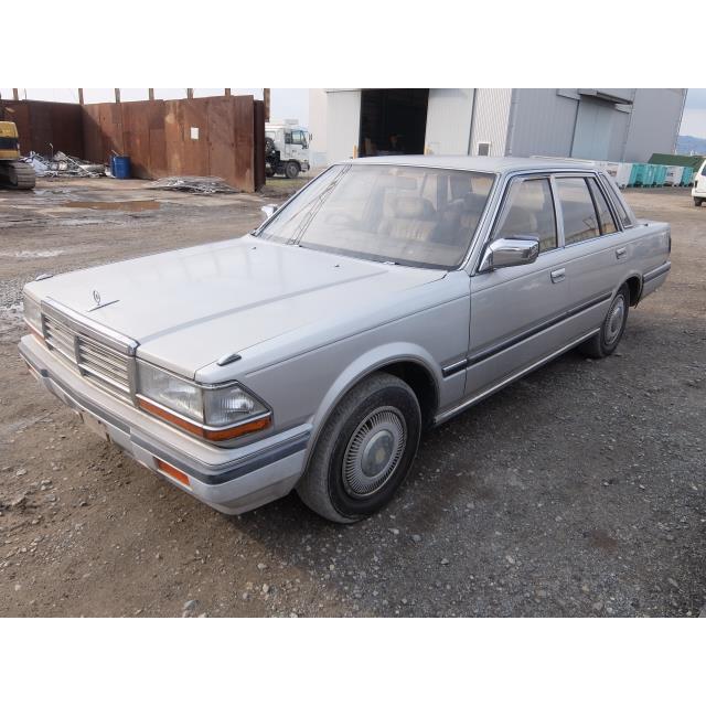 2302081 4731・グロリア Y30 SGL 日産 210 シルバー色 【フロント マスク エプロン パネル】 (98143052) 検査済み 62656−V7001 : カーリユース ...