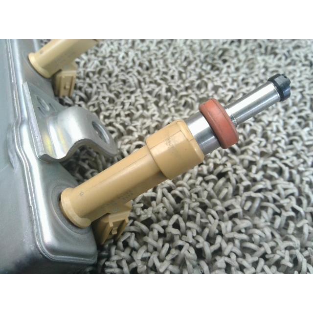 2309151 4828・プリウス 30 ZVW30 2ZRFXE CVT 【インジェクター】 パイプ付 (100156647) 検査済 23209-39146 : ...