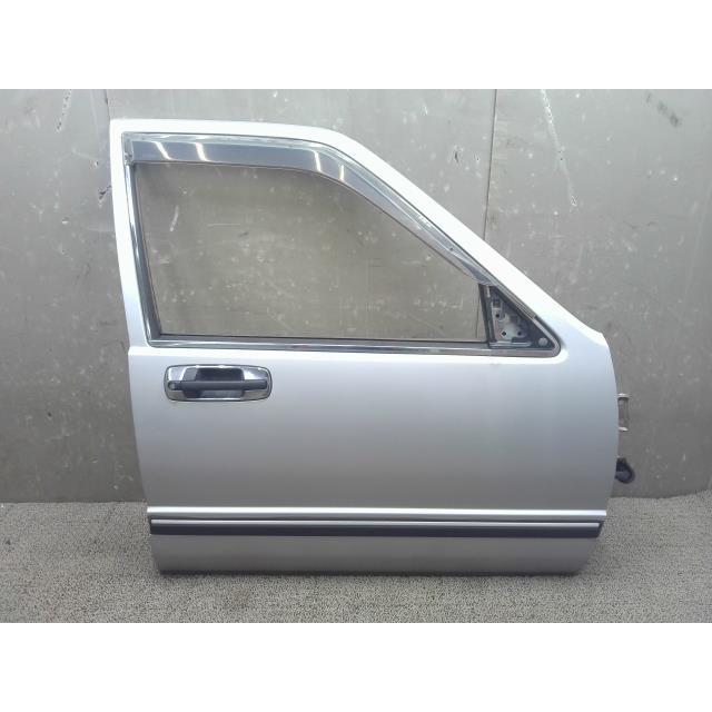 2405151 4947・セドリック Y31 日産 KL0 シルバー色 【F右ドア パネル】 運転席ドア (102625424) 検査済 ...
