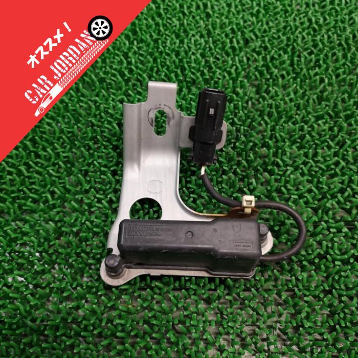 AVE30【タイヤ プレッシャー モニターフロント イニシエーター】H27 レクサス IS 300h 8976B-53d1 最終売り尽くし ...