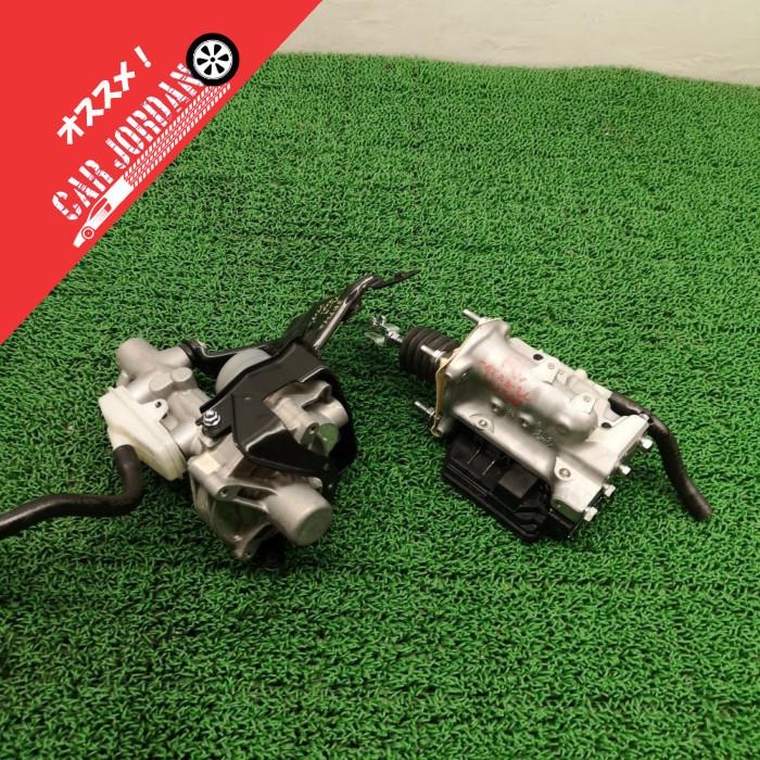 GR3【ブレーキマスターバック】R2 ホンダ フィット e:HEV LUXE (1.1万km) 0D17A-1079 3FTH2 : カージョーダン福岡本店 - 通販 - Yahoo!ショッピング