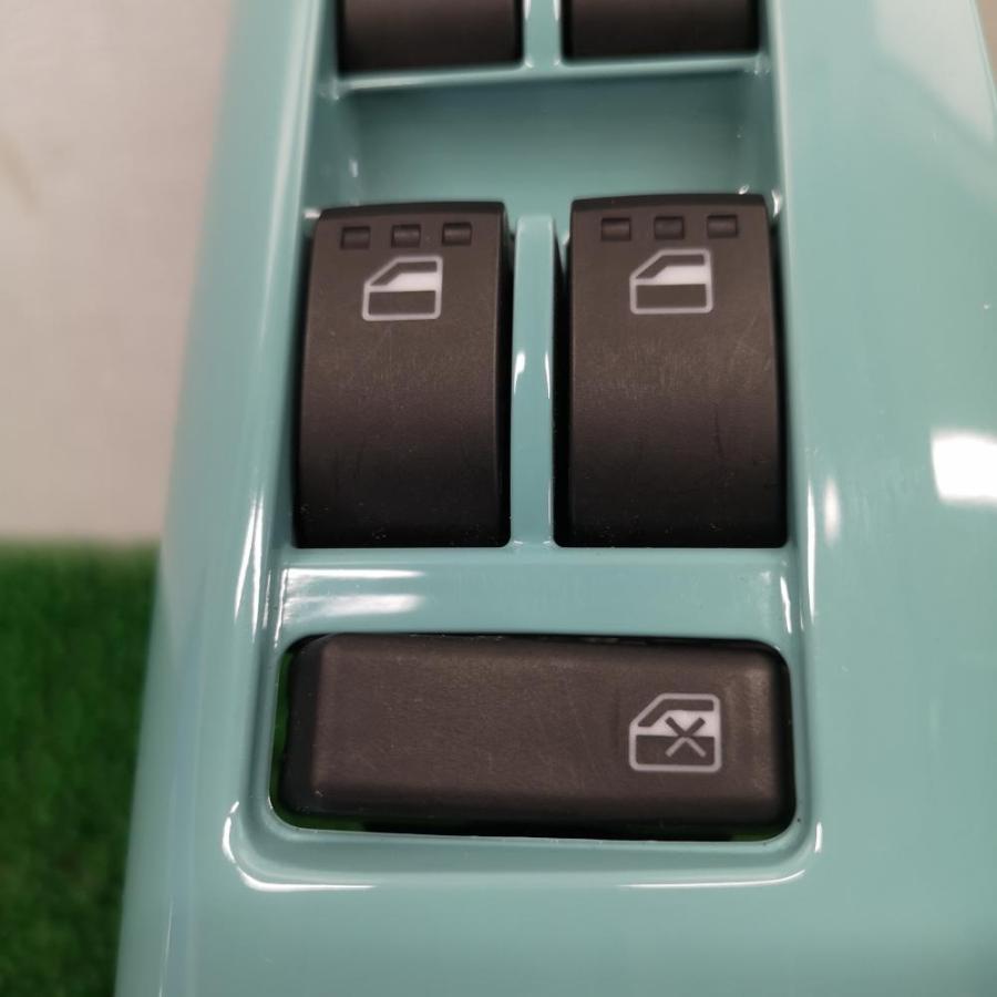 LA800S【フロント パワーウィンドウスイッチ 右】74231-B2250 R4 ダイハツ ムーヴキャンバス G (1.6万km ...
