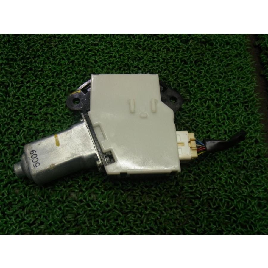 240219-G11 送料無料 平成17年 アルファード MNH10 10系 サンルーフモーター 471701-10010 : 240219 ...