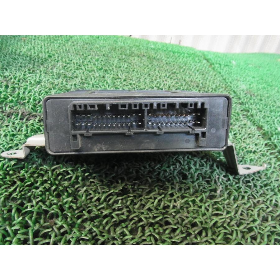 240920-B2 ミニキャブ U62T エンジンコンピューター ECU 1860A041 : 中古部品のカーマテ1号店 - 通販 - Yahoo!ショッピング