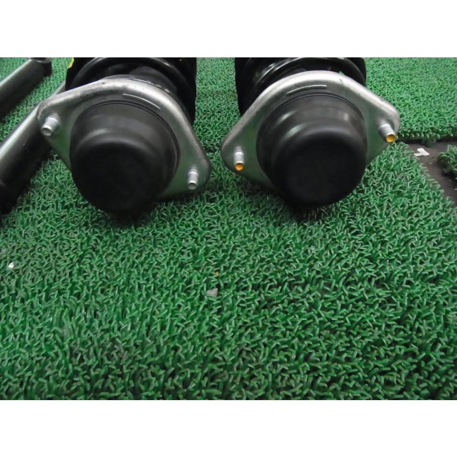 250313-E7 美品 エブリィ DA64V 純正サスショック 1台分 ストラット 41601-68H50 41602-68H50 41700-68H00 : 中古部品のカーマテ1号店 ...