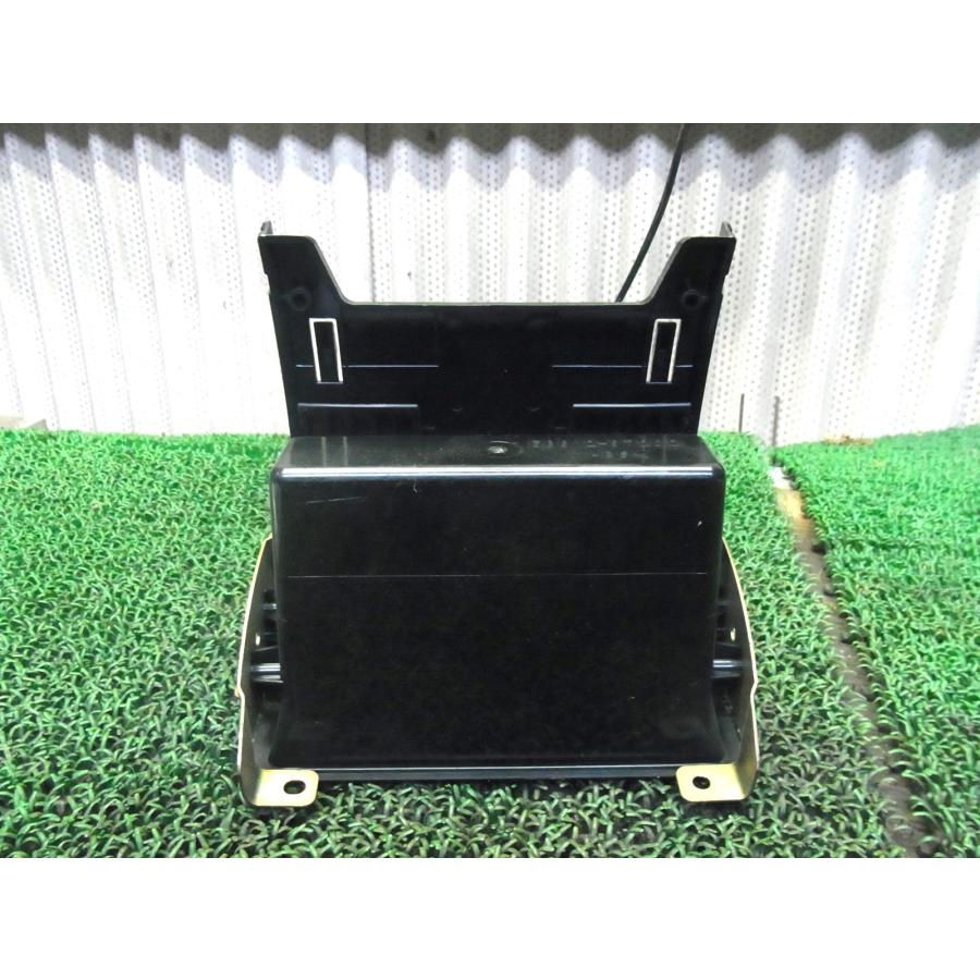 250317-WC10 ミラジーノ L700S ドリンクホルダー 58812-97202 : 中古部品のカーマテ1号店 - 通販 - Yahoo!ショッピング