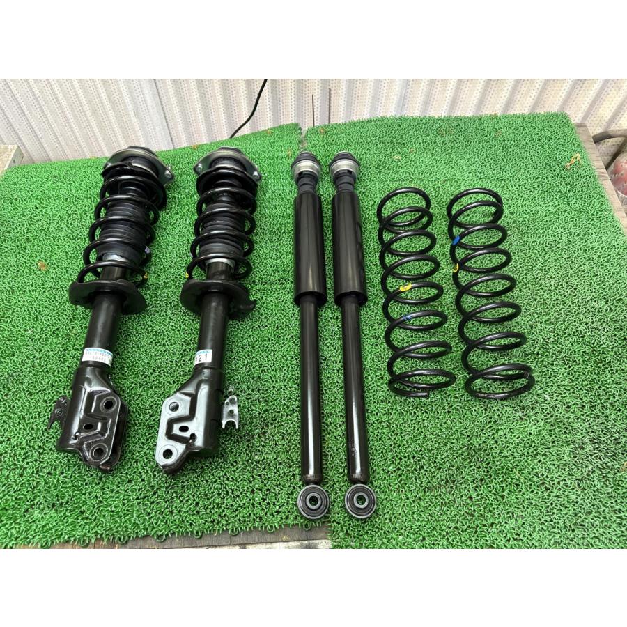 250424-B7 美品 ミラ L275S 純正 サスショック 1台分 48510-B2572 48531-B2423 : 中古部品のカーマテ1号店 - 通販 - Yahoo!ショッピング