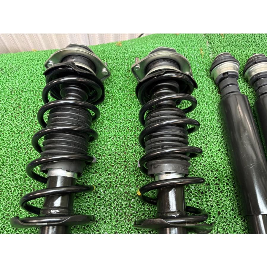 250424-B7 美品 ミラ L275S 純正 サスショック 1台分 48510-B2572 48531-B2423 : 中古部品のカーマテ1号店 - 通販 - Yahoo!ショッピング